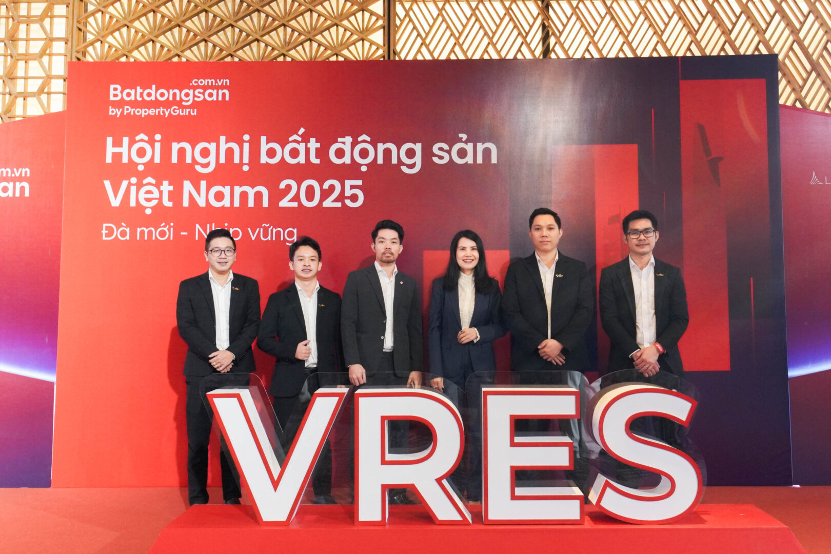 Cafebiz: Xu hướng đất nền vệ tinh dẫn dắt thị trường năm 2026 - EMA GROUP